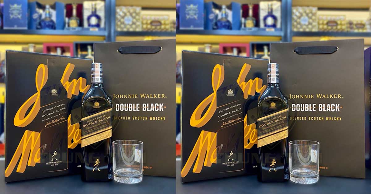 JOHNNIE WALKER DOUBLE BLACK 1000ML HỘP QUÀ 2024